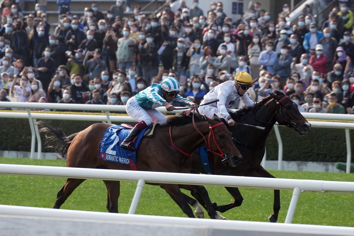 A race for the ages! 🤯 HKJC Racing @hkjc_racing