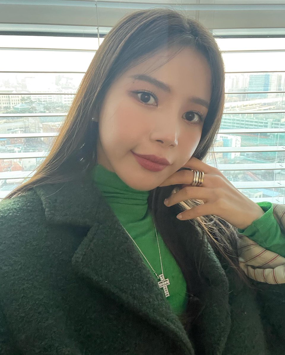 DragonKazoo77 saw Mamamoo on Twitter: "230226 solarkeem IG 💚💚💚 https://instagram.com/p ...