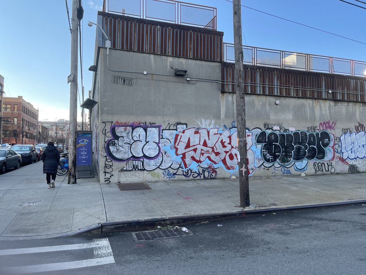 I thought this said “the Hater building” - Thread from Visakan ...