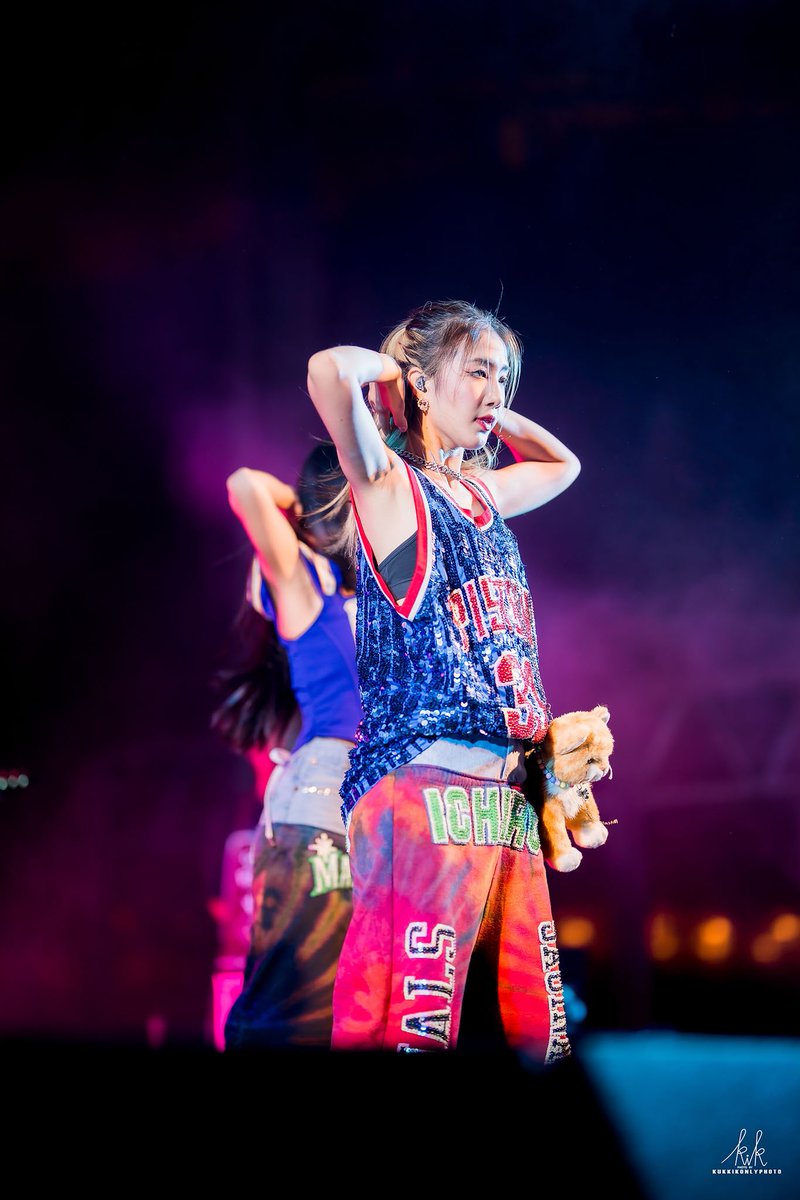 กอกอisกอกอ on Twitter: "⬜️ #jorin4eve #4EVE #4EVExCatFoodival 230225 @ CAT Foodival seng thong ...