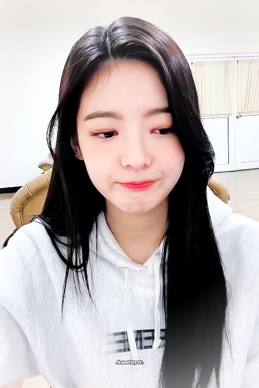 daitzy on Twitter: "RT @Amethyst_Lia: 230226 Study with Lia in Taipei 18 캡처 https://amethyst0721 ...