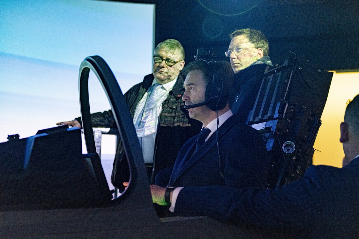 A glimpse into the future of fast-jet support | BAE Systems | International