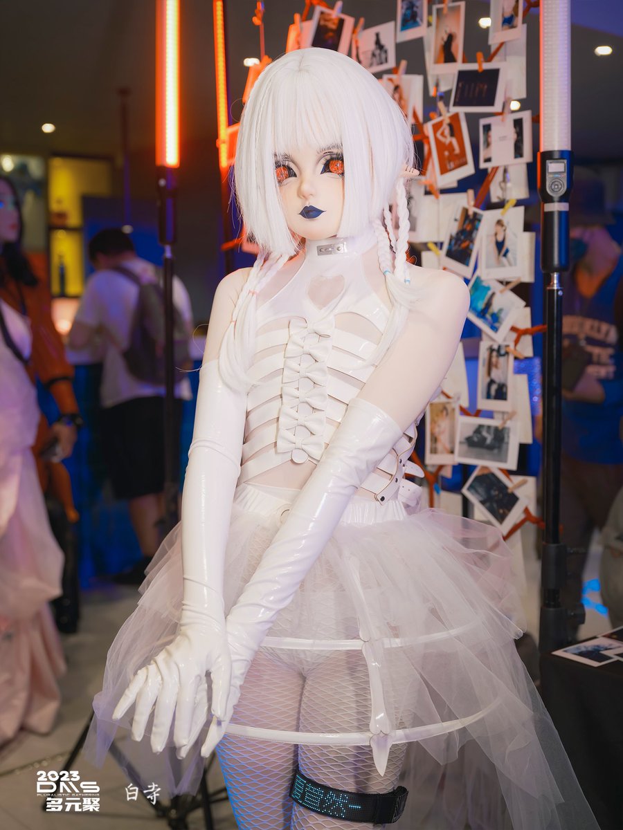 Mistress Huenyinha On Twitter 不是说好一起到白头的吗?” 👗歪萌社 地狱新娘 🧦limerencem 📷白寺whiteplace 🏠