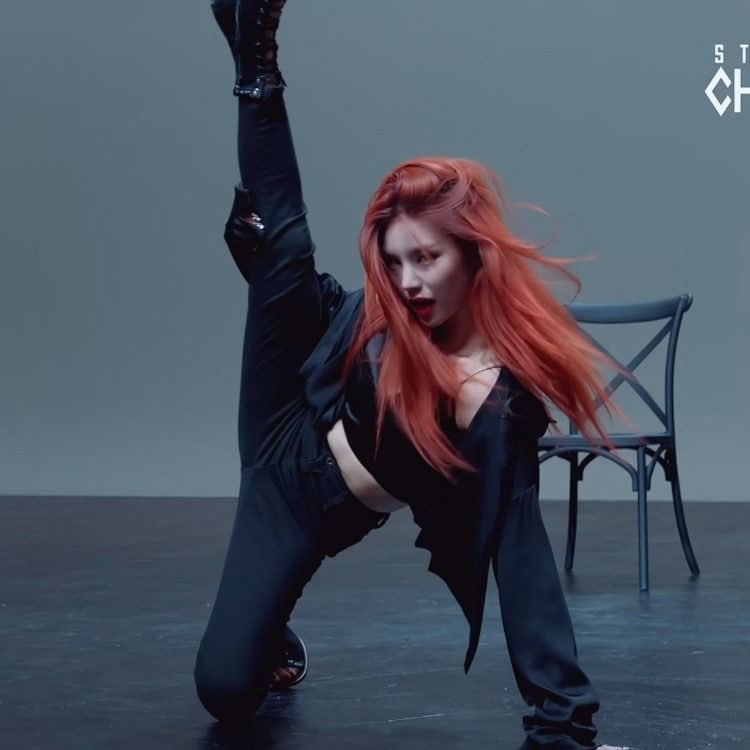 Ran ≷ on Twitter: "10 days let’s continue streaming yeji aotm we are so close to reach 50M views ...