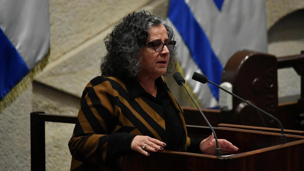 ynet עדכוני on Twitter: "חד"ש-תע"ל נגד לפיד: "שיגיד איפה הוא כל לילה כשאנחנו נלחמים בממשלה ...