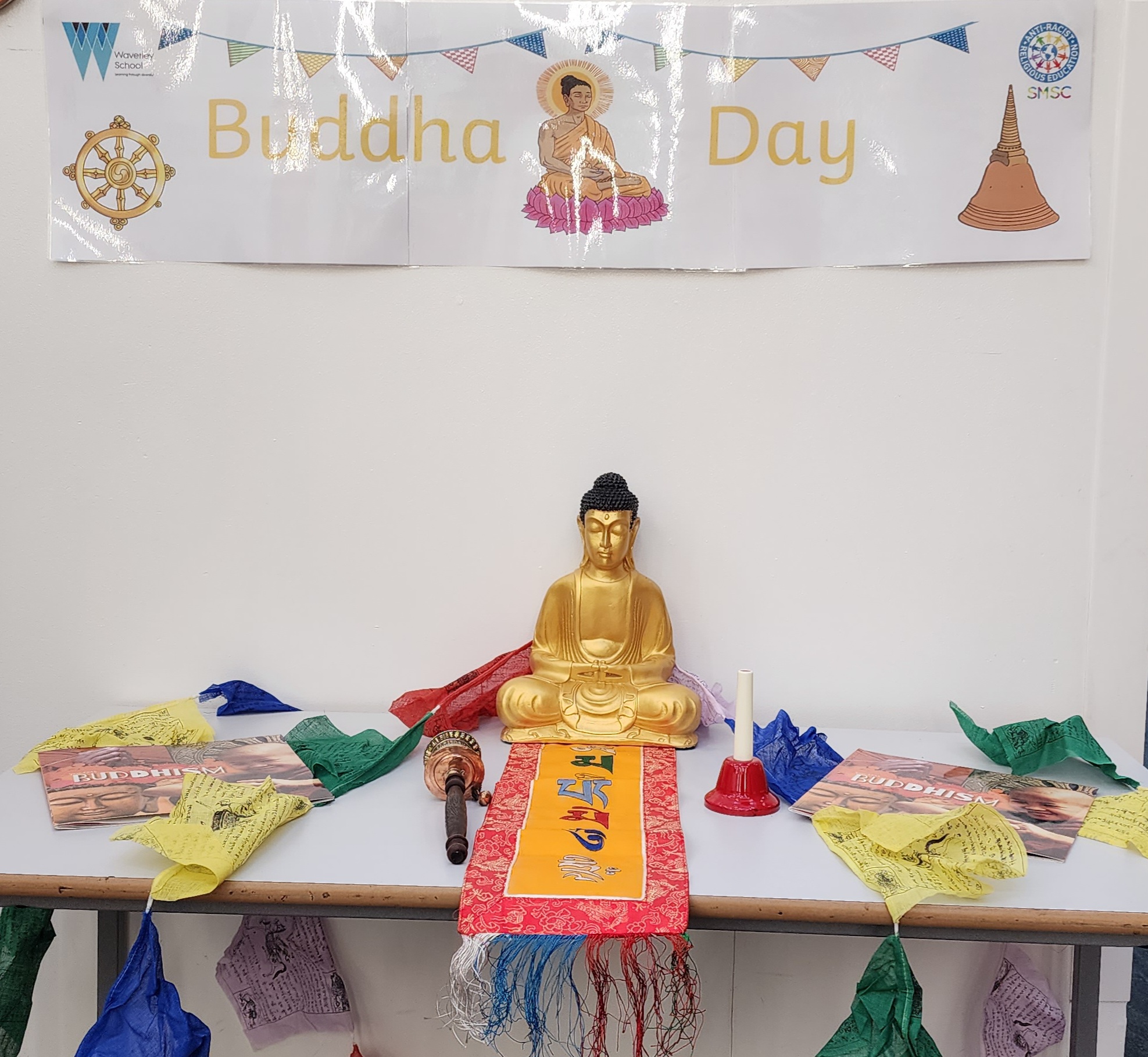 Waverley School on Twitter: "Primary pupils observed '#NirvanaDay ...