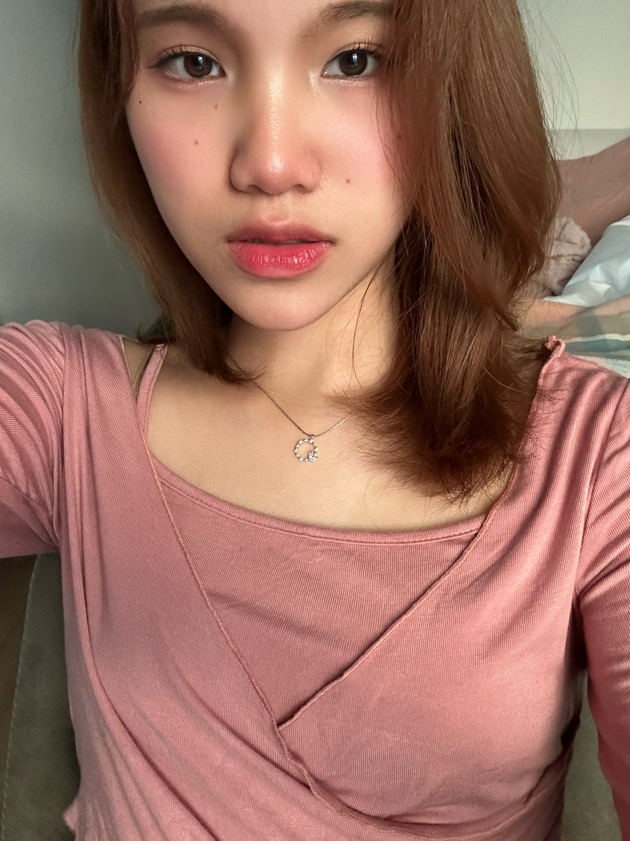 alwaysjjay on Twitter: "🎀💄 hiya!"