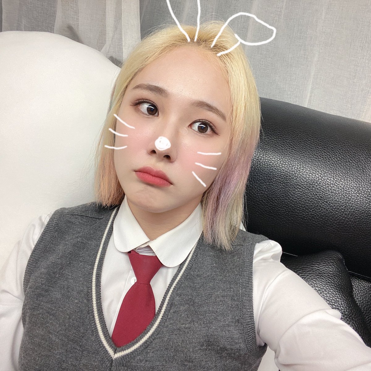 hourly mia on Twitter: "#EVERGLOW #에버글로우 #MIA #미아 @EVERGLOW_twt"