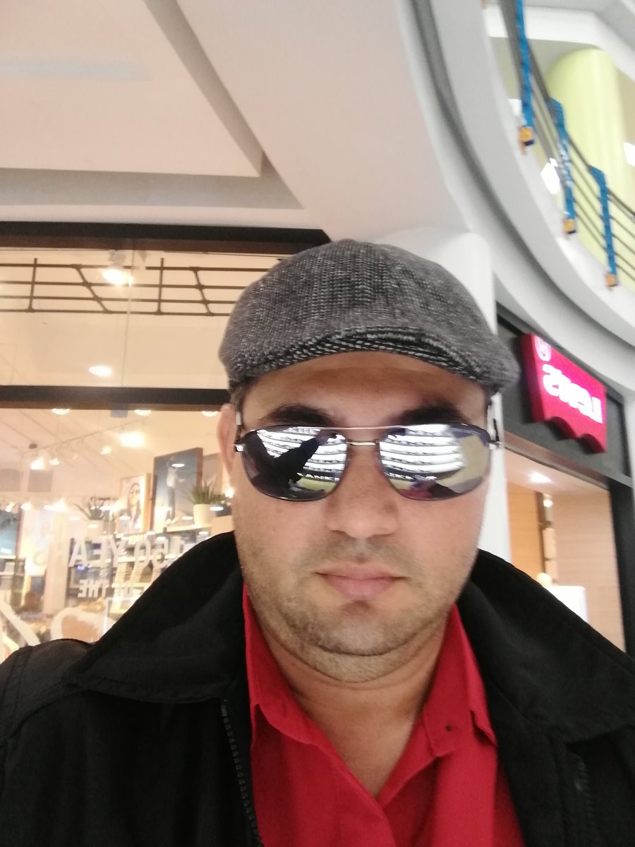 Paul Metzner on Twitter: "Visitando la hermosa capital de Panamá, aún es salvable, su gente lo ...