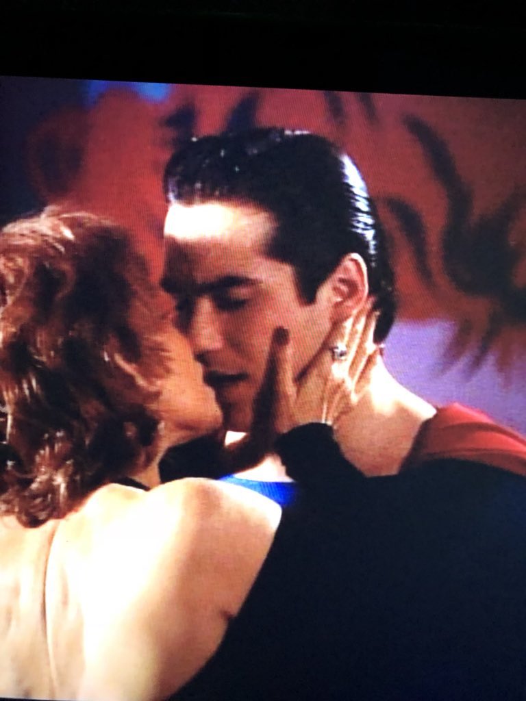 ToniC on Twitter: "R.I.P. to a beauty icon and screen legend- Raquel Welch.👏🏻🥀 Superman (Dean ...