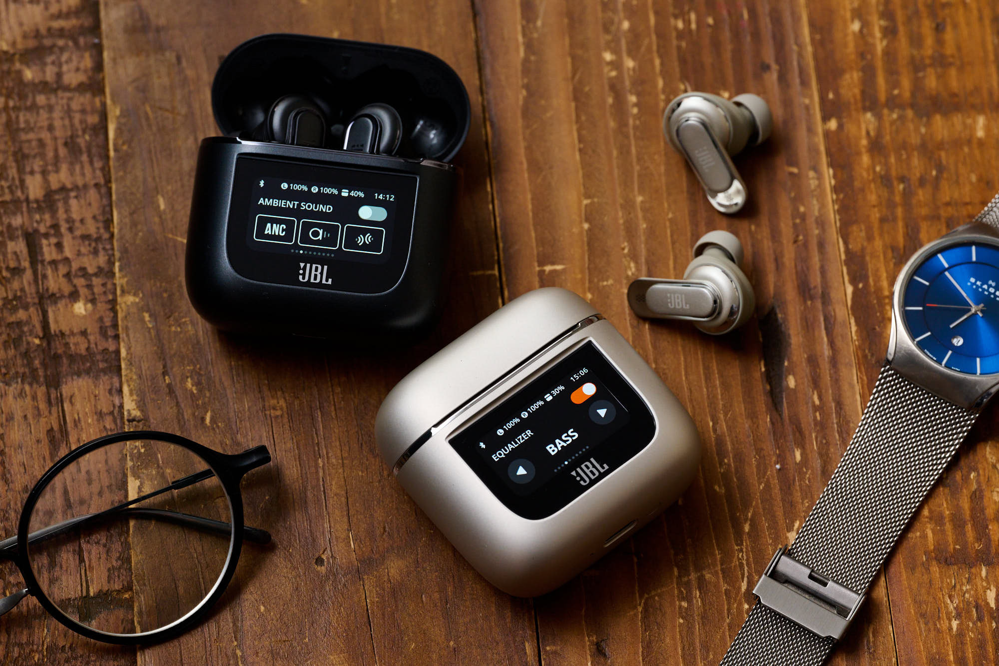 JBL JAPAN on Twitter: "完成された装着感と、新次元の絶対音質👏 JBL完全ワイヤレスイヤホンの新モデル 「JBL TOUR PRO 2」がいよいよ登場！ 音質・装着感 ...