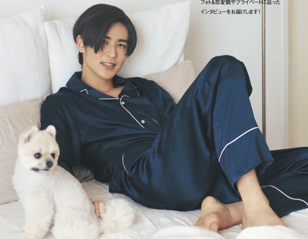 SnowManiaPh | Tapestry/W on Twitter: "Spending a day off alone with Snow Man’s Meguro Ren-kun. A ...