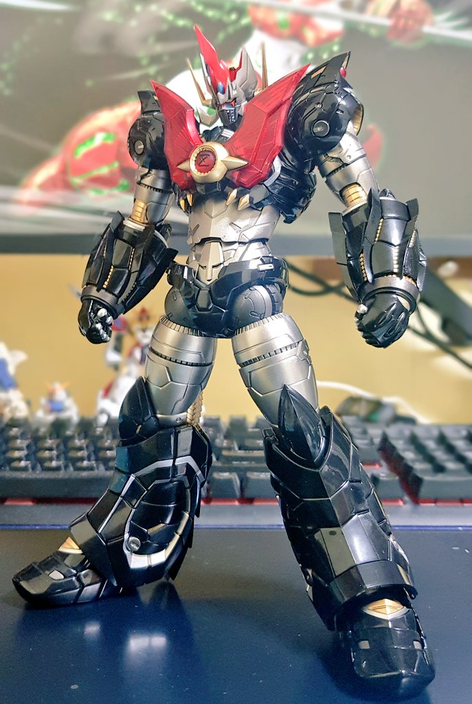 Yang yoonyoung on Twitter: "야근을 해도 웃으며 집에온 이유"