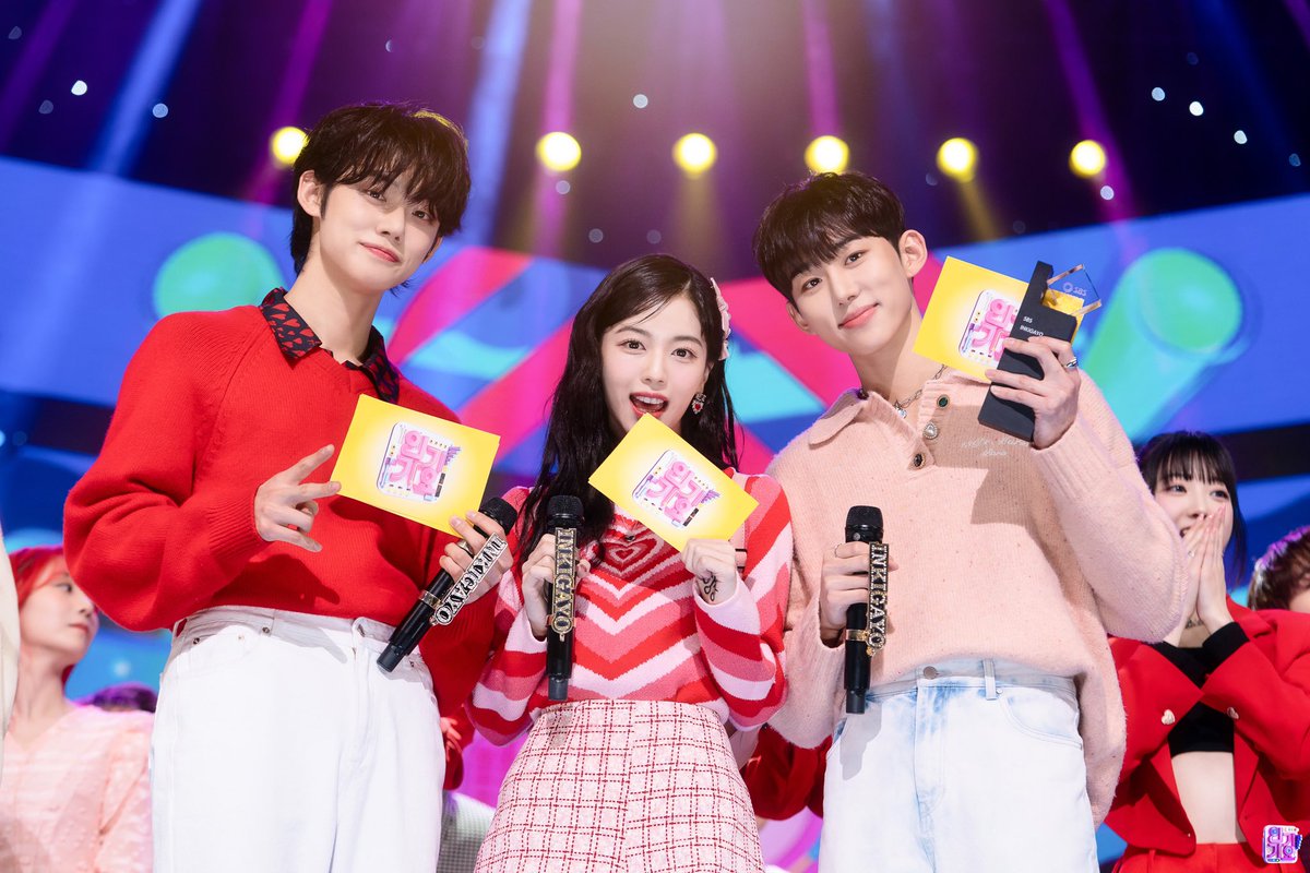 Magic Land TXT CHILE on Twitter: "[Photo Sketch] 3MC - ¡Día de San Valentín! (7). #투모로우바이투게더 ...