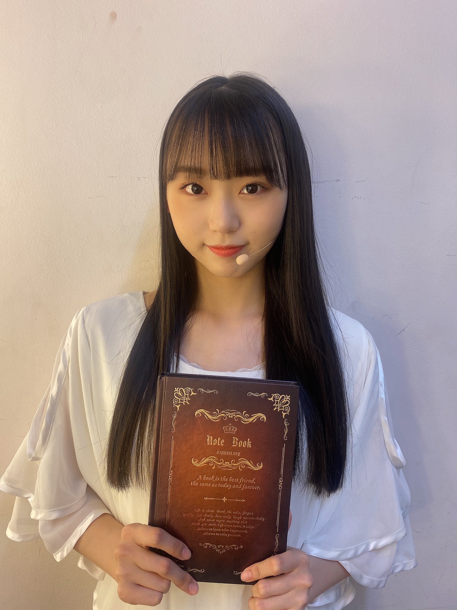 泉 綾乃 on Twitter: "NMB48 4th ALBUM『NMB13』 各イベント受付中です！ ↓オンラインお話し会 https://t.co/P1RAfK93lY ↓個別握手会 ...