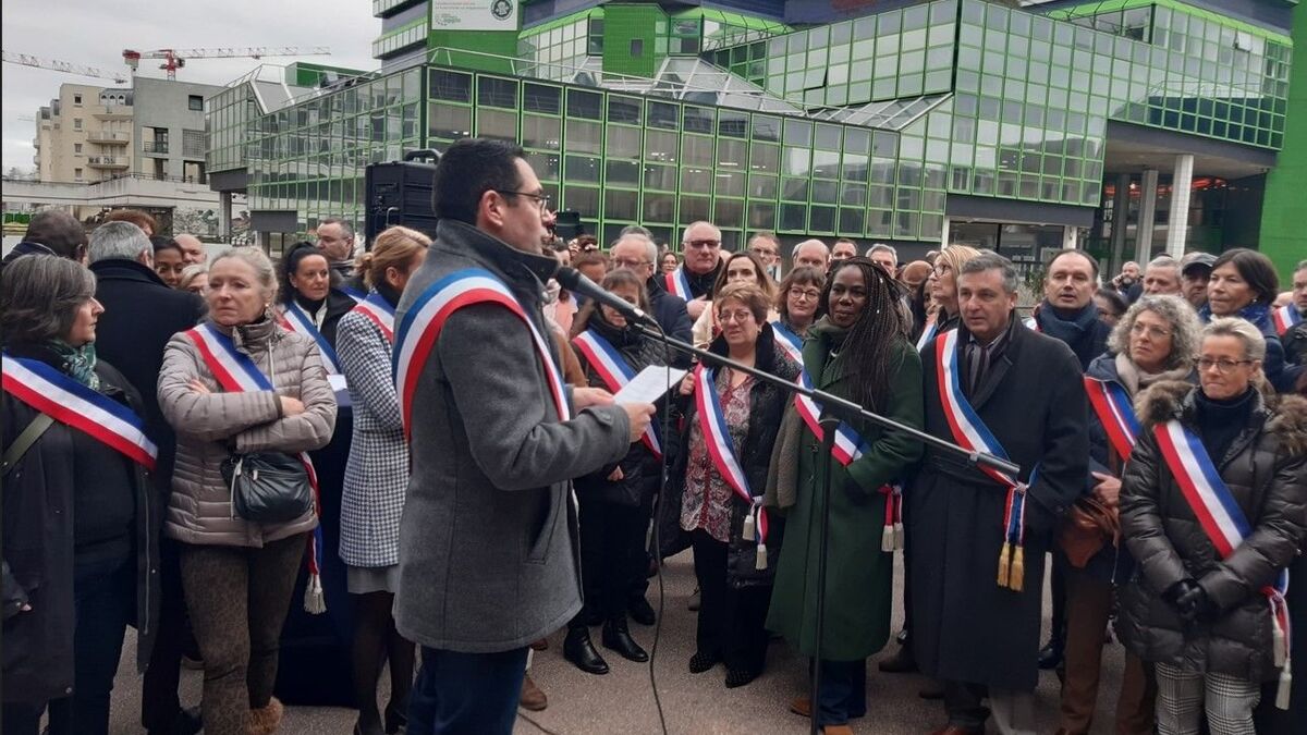 Revue De Presse On Twitter Rt Leparisien Cergy Et Franconville