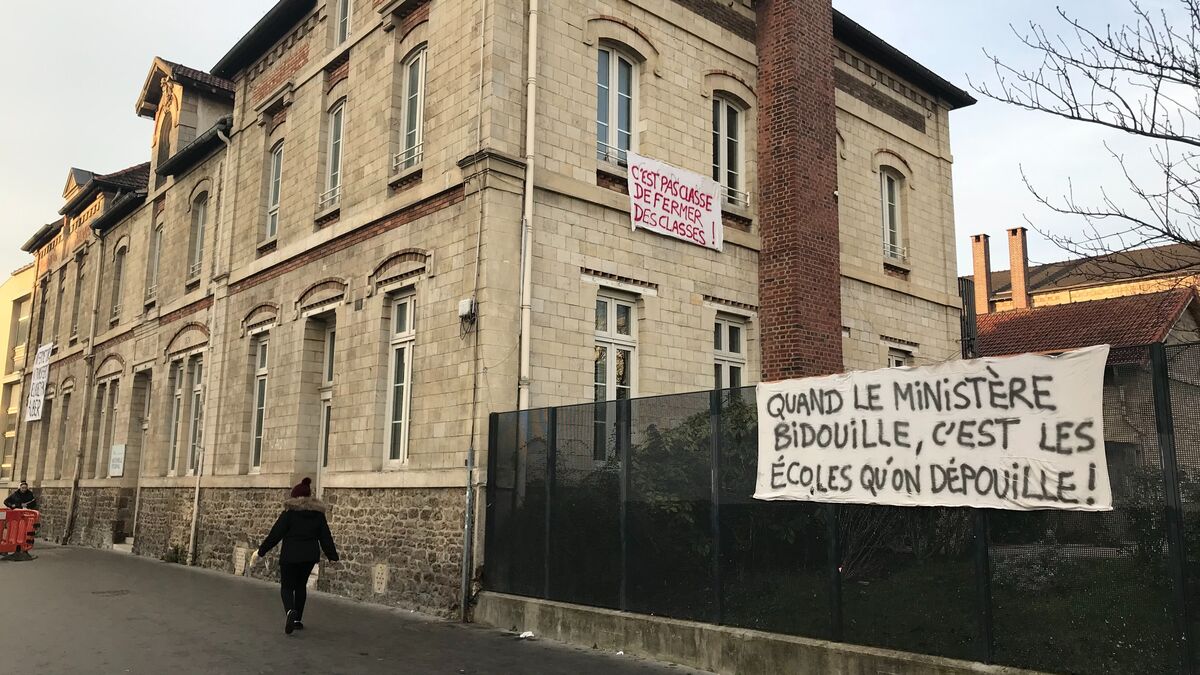 Revue De Presse On Twitter Rt Leparisien Classes Fermées