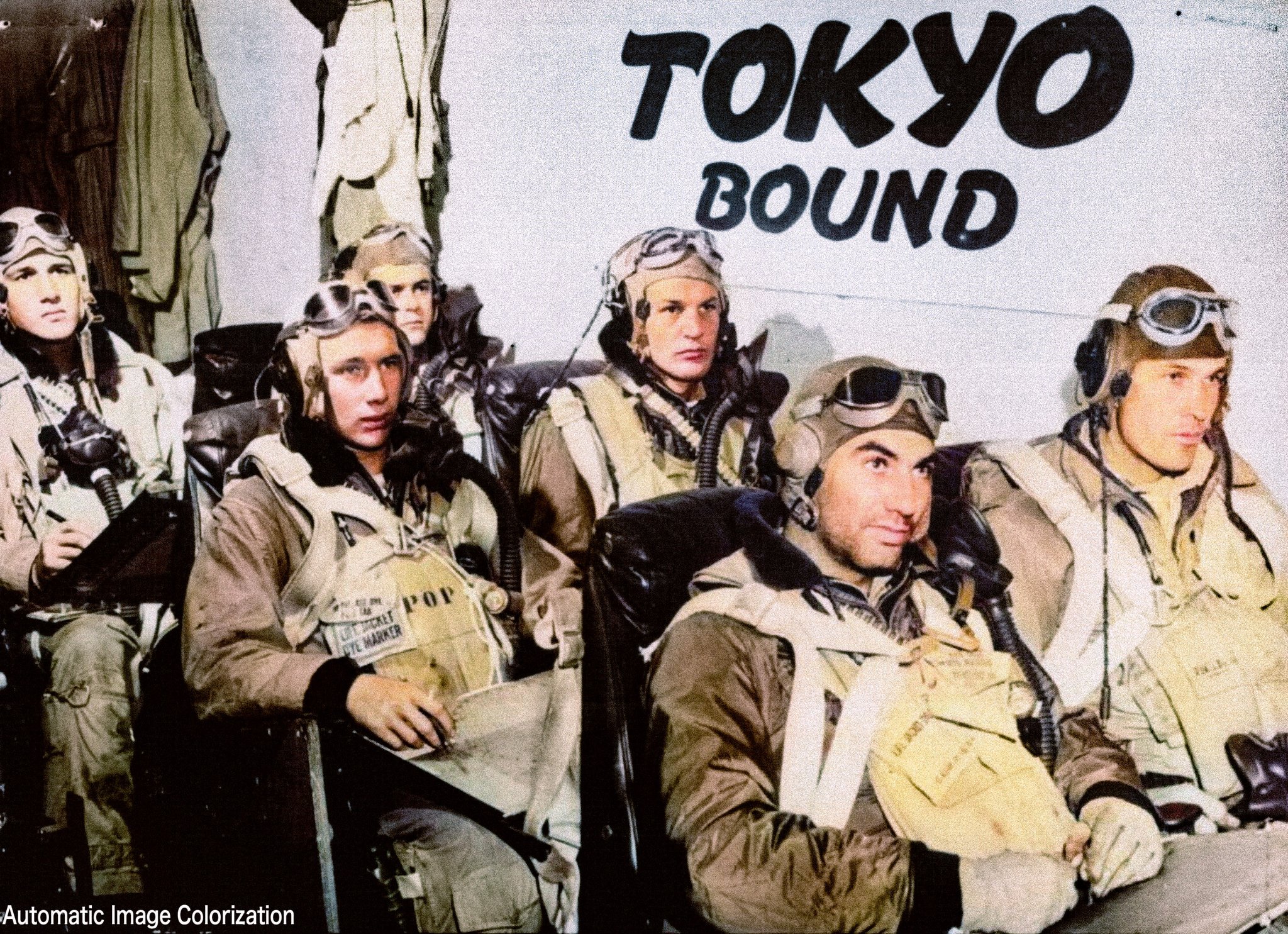 渡邉英徳 Wtnv On Twitter 78年前の今日。1945年2月17日，東京空襲に向けてインストラクションを受けるアメリカ空軍