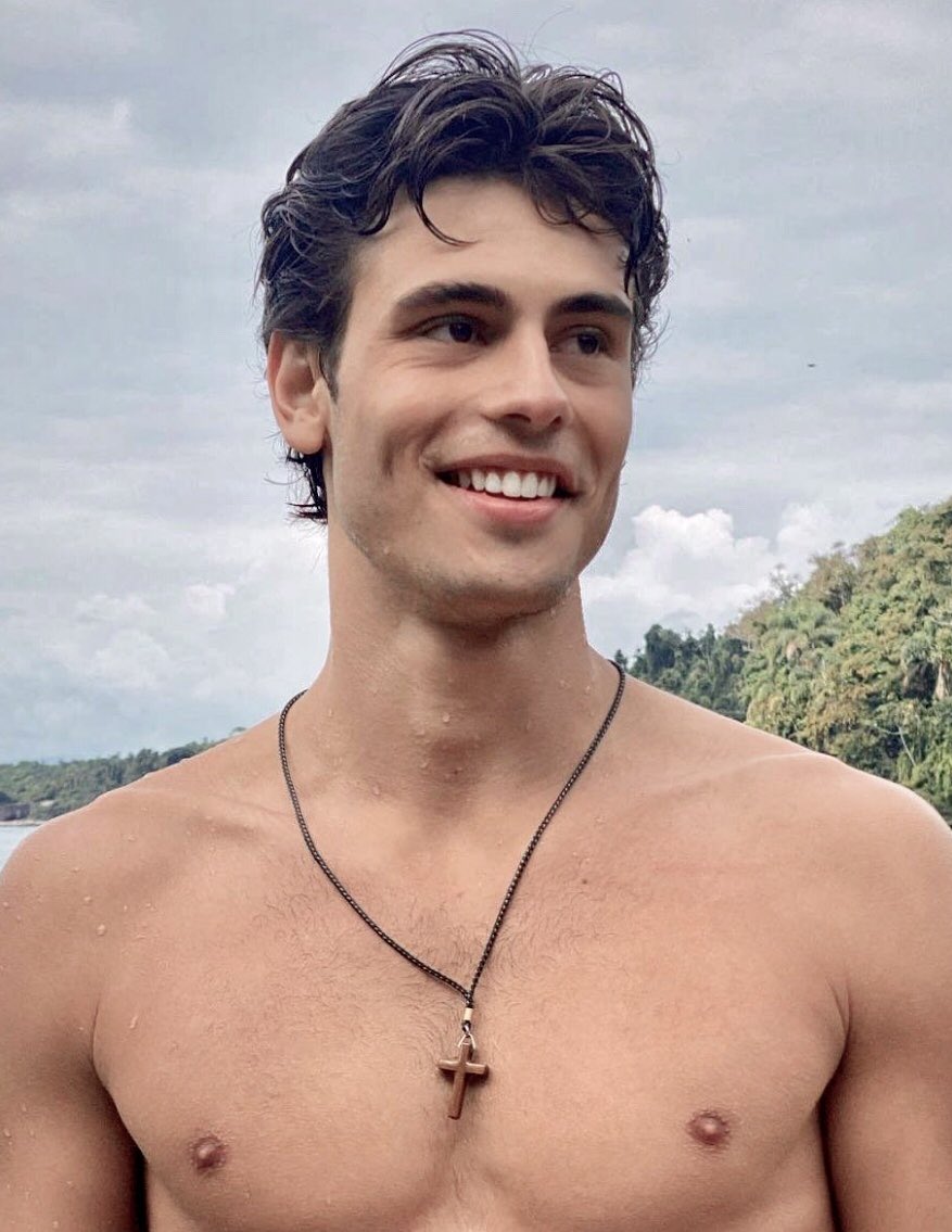 Jason Lukas on Twitter: "Babes. Handsome, sexy... beautiful! 😍💪🏼🥰💋"