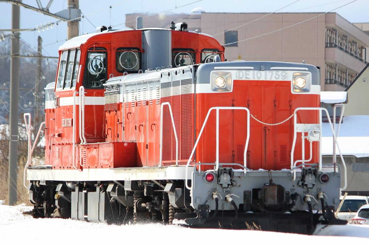 みっちょん on Twitter: "構単8641〜単8641 DE10 1759 この車両も久しぶりの本線運用。交番検査入場の為奥羽北線下りました。"