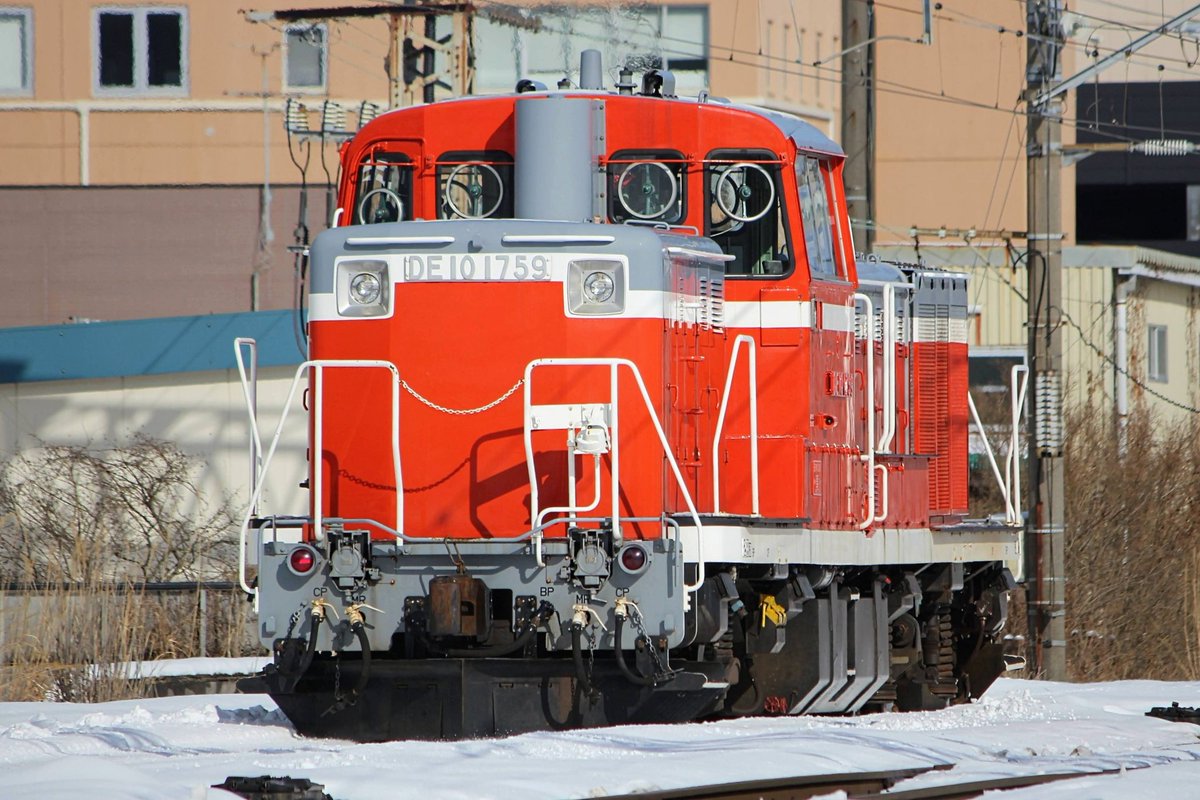 みっちょん on Twitter: "構単8641〜単8641 DE10 1759 この車両も久しぶりの本線運用。交番検査入場の為奥羽北線下りました。"