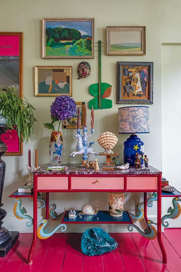 GINZA on Twitter: "“シンプル”には興味がないんです。 【コペンハーゲンのおしゃれな部屋をSNAP】https://buff.ly/3w56CmS"