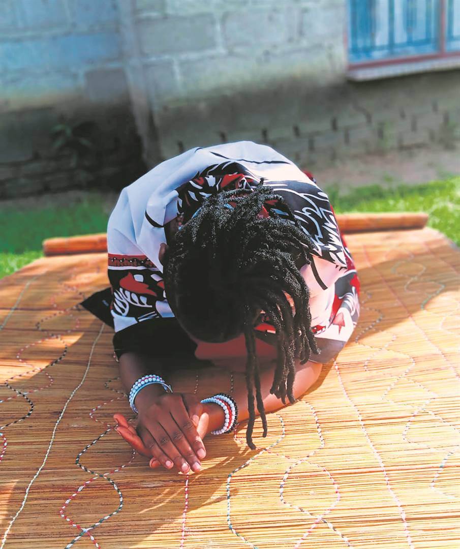 Daily Sun on Twitter: "Why young ithwasa ‘banned from school’ https://loom.ly/uVkld-k #school # ...