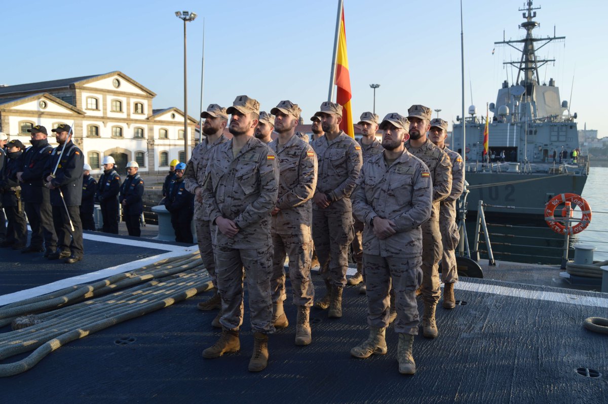 Defensa y Aviación 🇪🇸 on Twitter: "RT @EMADmde: #Buenosdias La fragata 🇪🇸 #ÁlvaroDeBazán zarpa ...