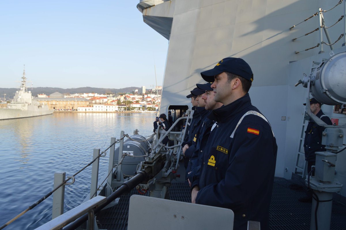 Defensa y Aviación 🇪🇸 on Twitter: "RT @EMADmde: #Buenosdias La fragata 🇪🇸 #ÁlvaroDeBazán zarpa ...