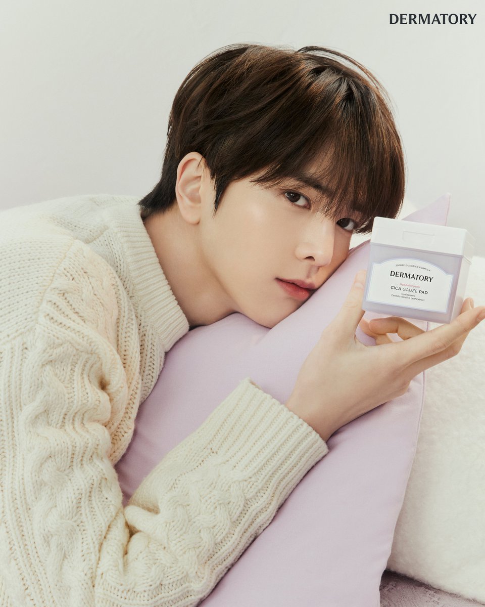 더보이즈(THE BOYZ) on Twitter: "RT @dermatory_kr: 빵모닝💕 #더보이즈 영훈님의 화보 공개🥰 닦토, 팩토 OK! 에센스 가득 촉촉한 시카패드로 ...