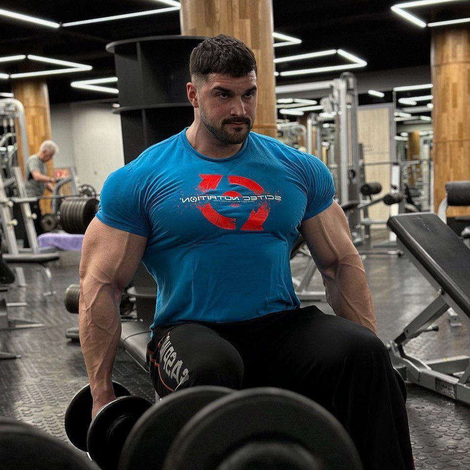 sexydance10sp on Twitter: "RT @bloomdg1: Artem Puchkov"