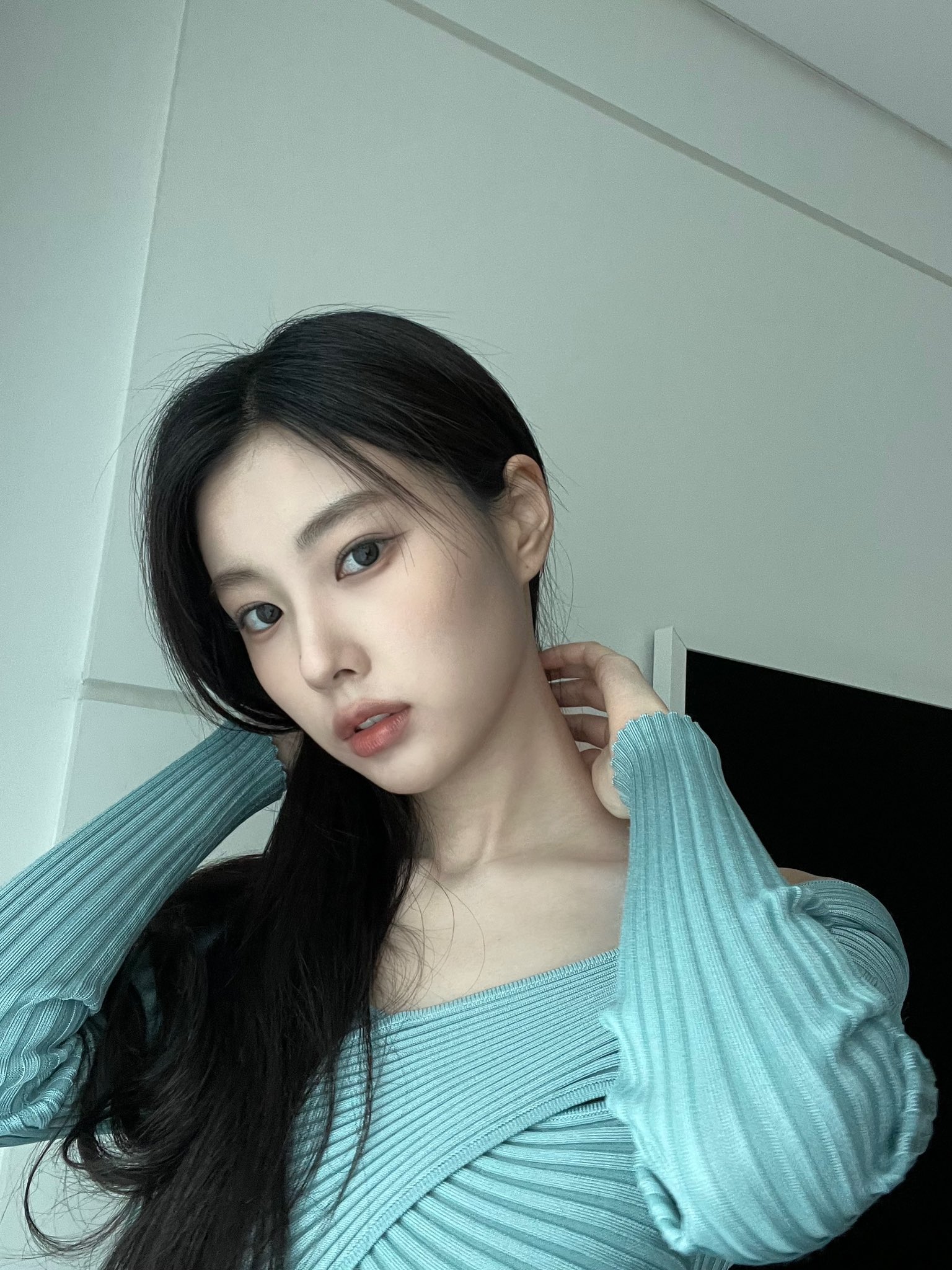 hyewon pics ☁️ on Twitter: "bubble update https://t.co/kDSnSsLZK0" / Twitter