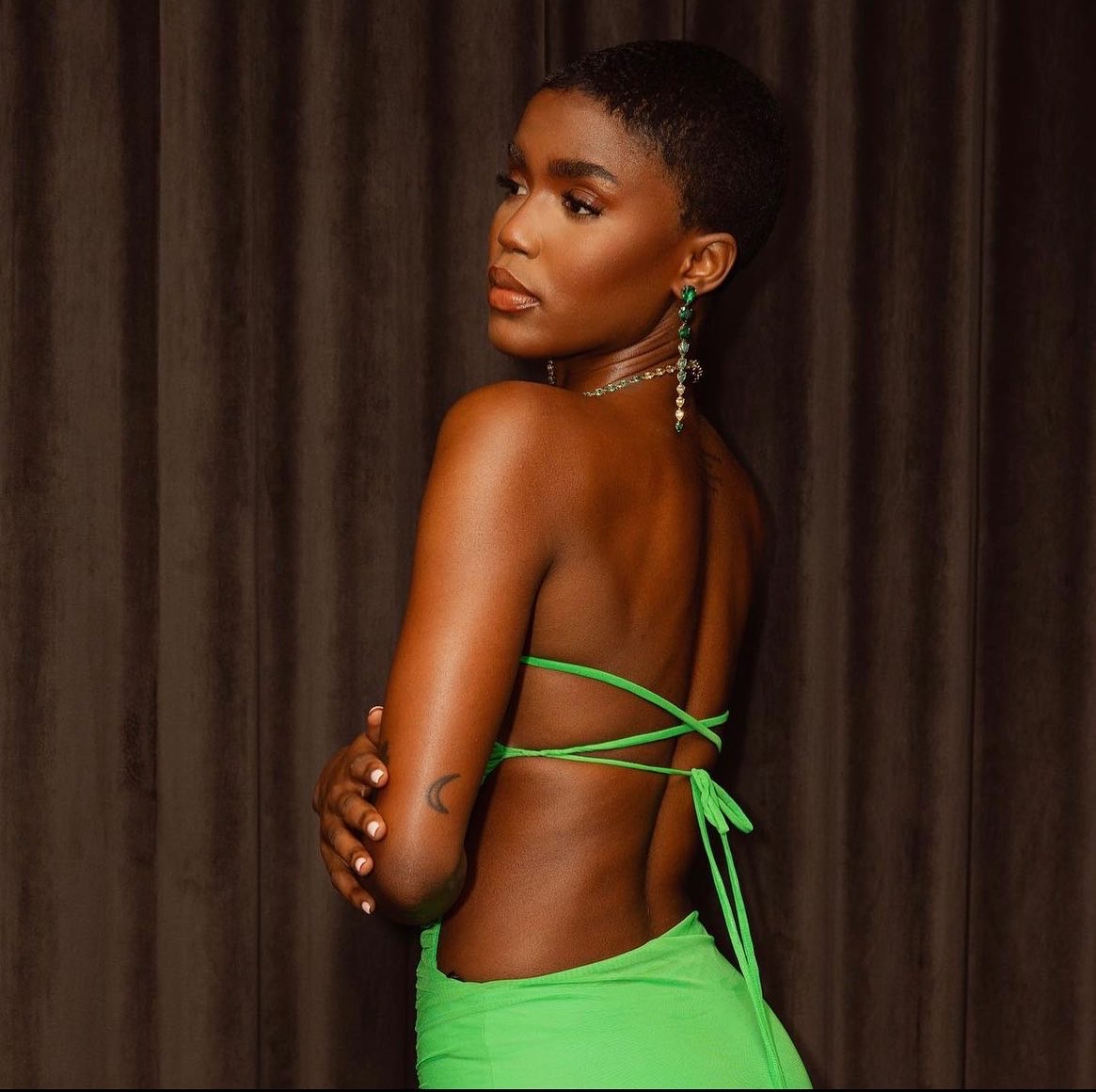 Extraordinaire💎 on Twitter: "Gorgeous Glowy Glam by me🫣 (IG: MILMADEUK) for the stunning Eva ...