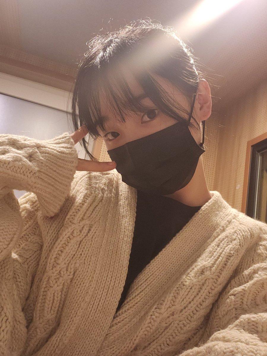 잠이 다깸 얍얍👌🖐 @yapyap421