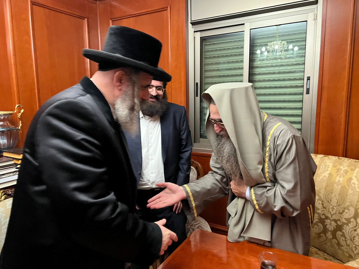 ישראל כהן On Twitter בנו של האדמור מויזניץ הרהצ רבי יצחק שעי הגר