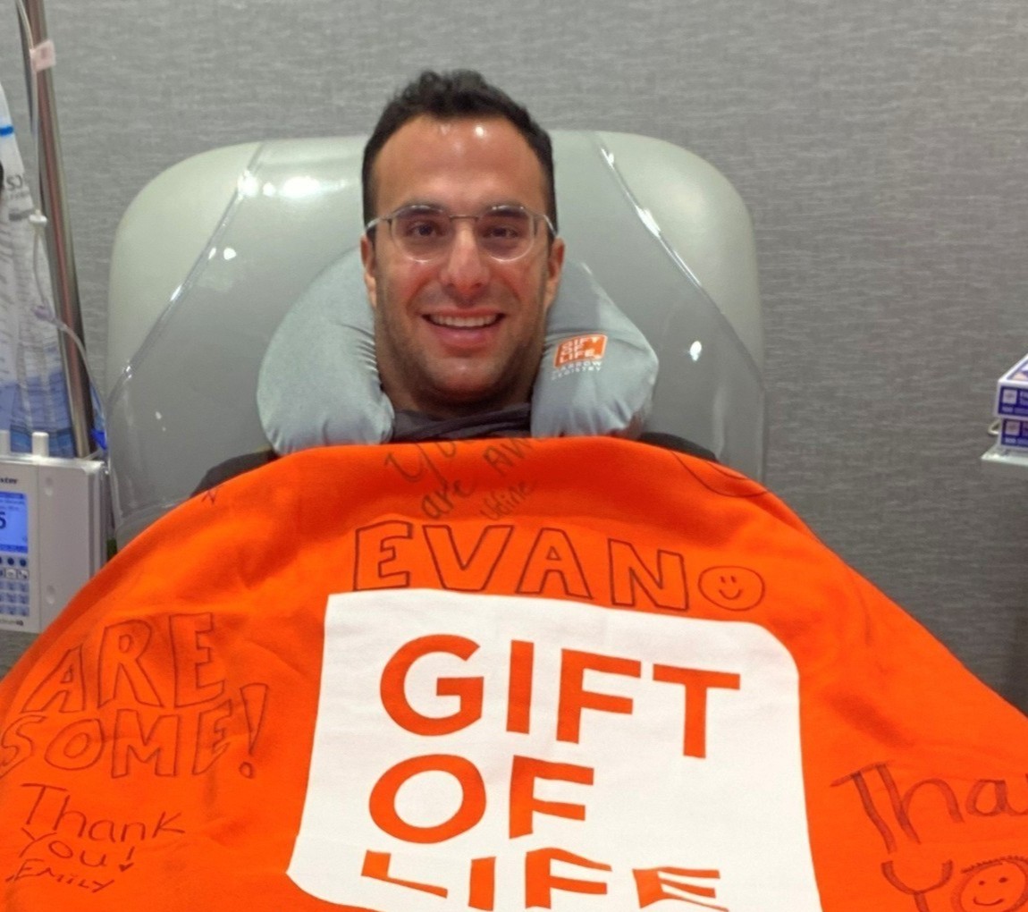 Gift of Life on Twitter: "#GOLHero Evan Dolgow is full of random acts of kindness! - 2x ...