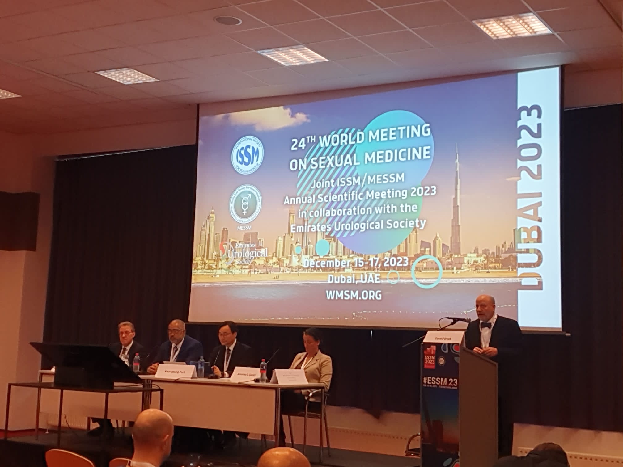 ISSM on Twitter: "Today at the ESSM Congress, the ISSM hosted an "Ask the Expert" session on ...