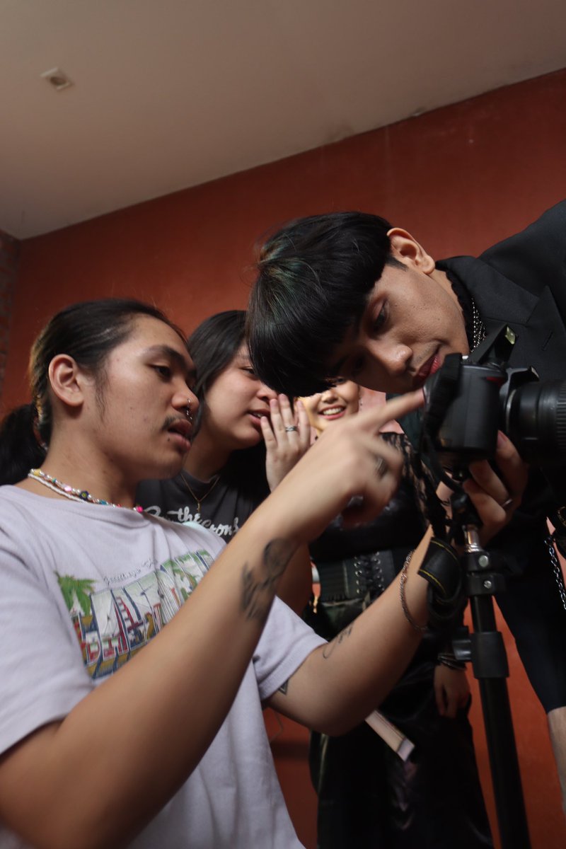 Thad Sune on Twitter: "Direk...Thad..?"