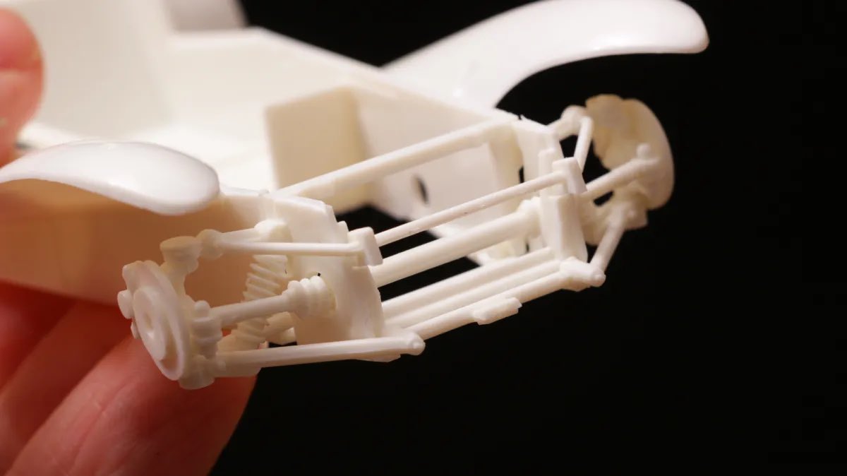 タミヤ スケールモデル on Twitter: "RT @NippperCom: 「え、タミヤの説明書と青島、同じこと言ってる」と急に胸がグッと締め付けられました。思い入れのあるプラモデルって ...