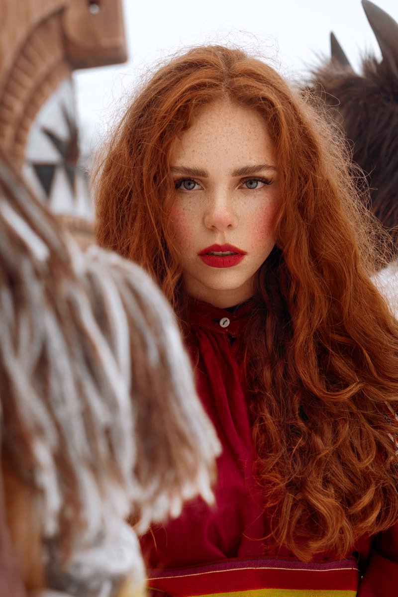 She had me at red and then... Arnie Z @arnold_ziffell