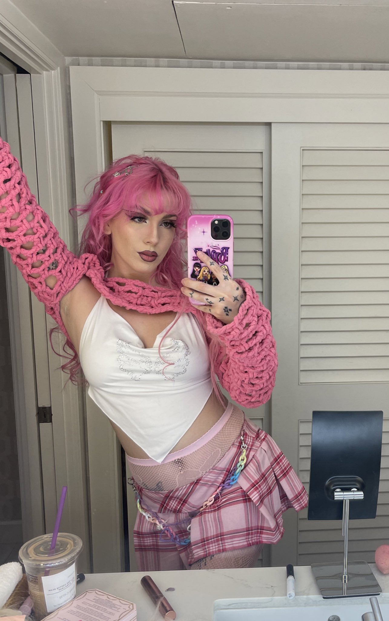 TW Pornstars - Chrissy. Twitter. pink