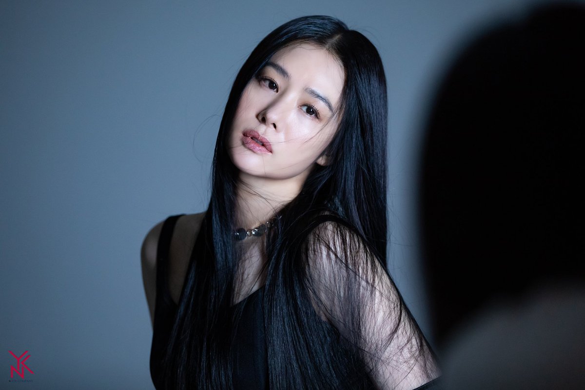 Kim Hyun Joo Thailand LiPS 🇹🇭(khj.fan edit) on Twitter: "ภาพเบื้องหลังการถ่ายนิตยสารMarie Claire ...