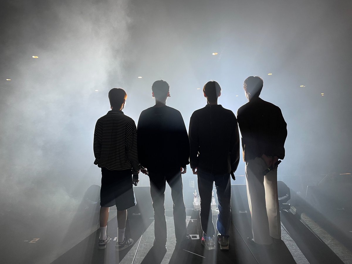 CursedFangirls★彡 on Twitter: "RT @GMMTV: We are ready for tonight!! See yaaa 😎 #ShootingStarinHK ...