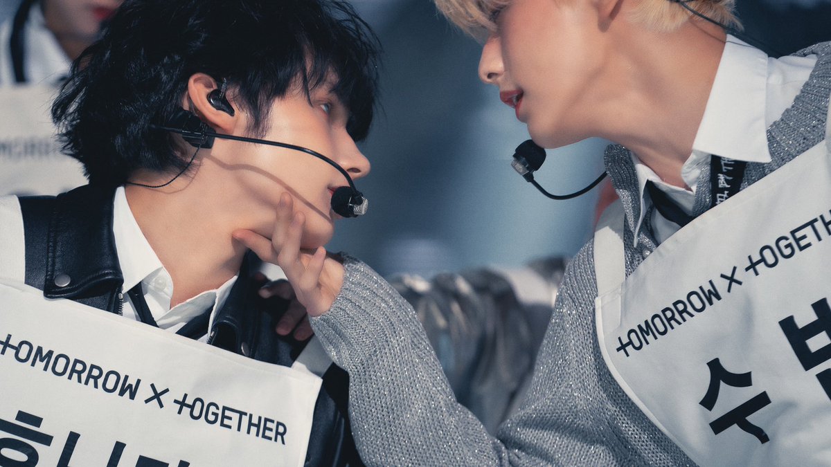 iz on Twitter: "RT @TXT__Alex: 자극 미쳤네"