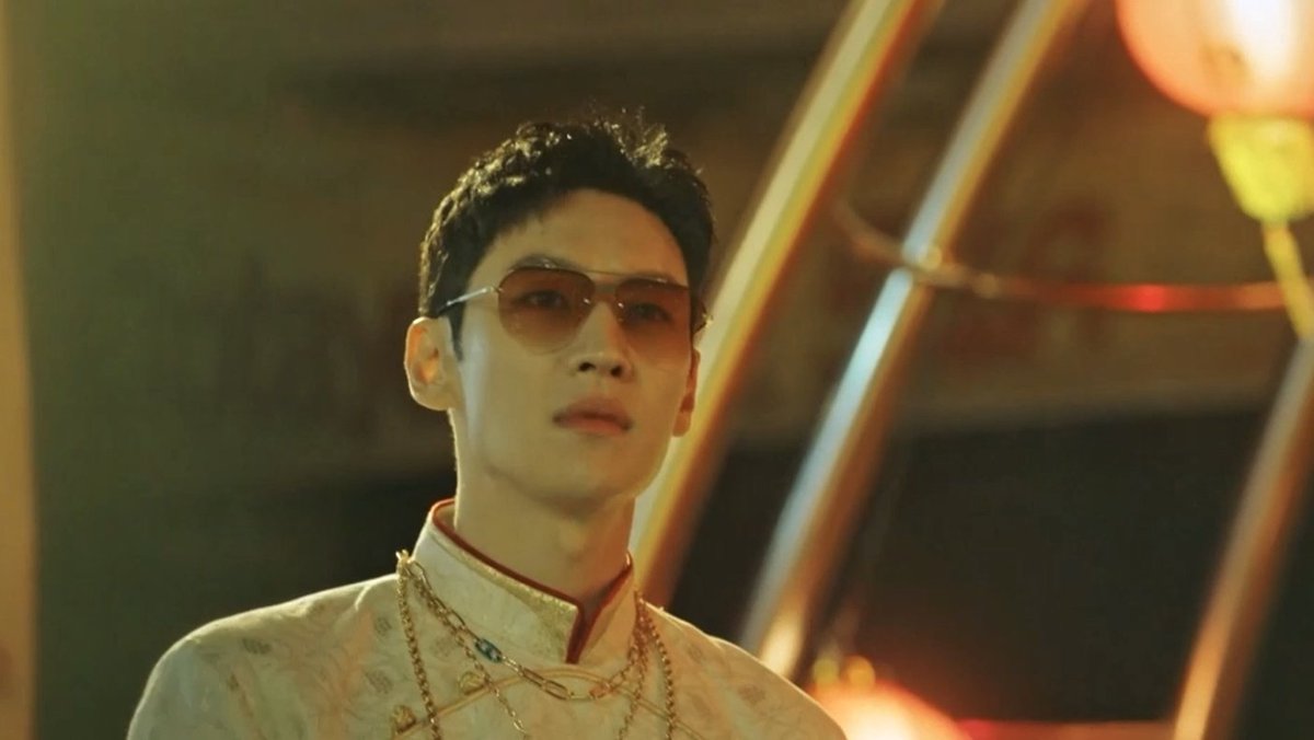 kdrama_Filmy on Twitter: "Wang TaoZi is back you all just to tease mrs.lim #TaxiDriver2Ep2"