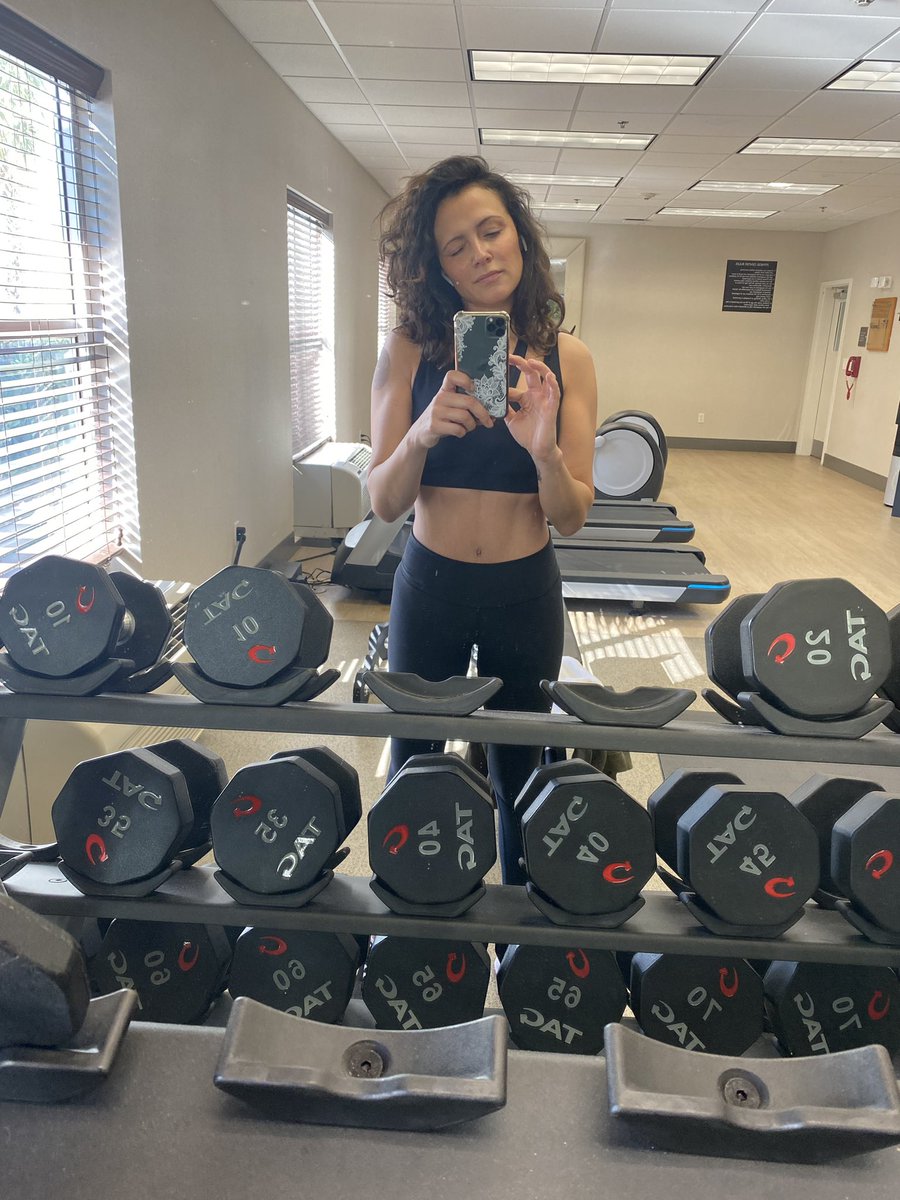 Italia Ricci | All The Goss On Supergirl's Silver Banshee