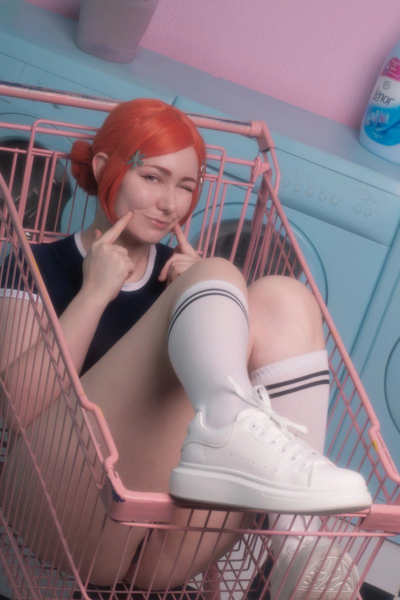 aero_catcosplay|𝓑𝓸𝓸𝓼𝓽𝔂🌸 on Twitter: "let's collect 30RT and 200 ️ to unlock the second photo🍑"