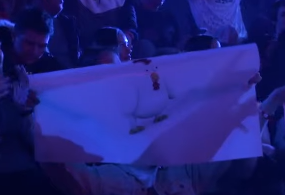 hiro/QE on Twitter: "一方その頃…… https://g2esports.com/blogs/teams/rainbow-six-siege…"