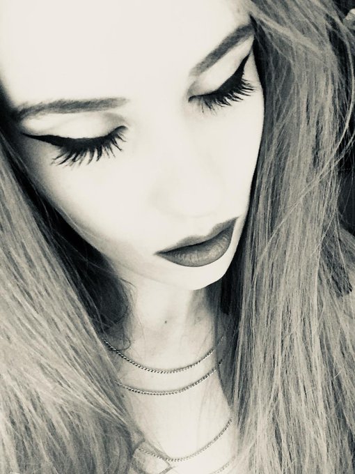 TW Pornstars - 🔥⛧ 𝕲𝕺𝕯𝕯𝕰𝕾𝕾 𝕷𝖀𝕮𝖄 ⛧🔥. Pictures and videos from Twitter.