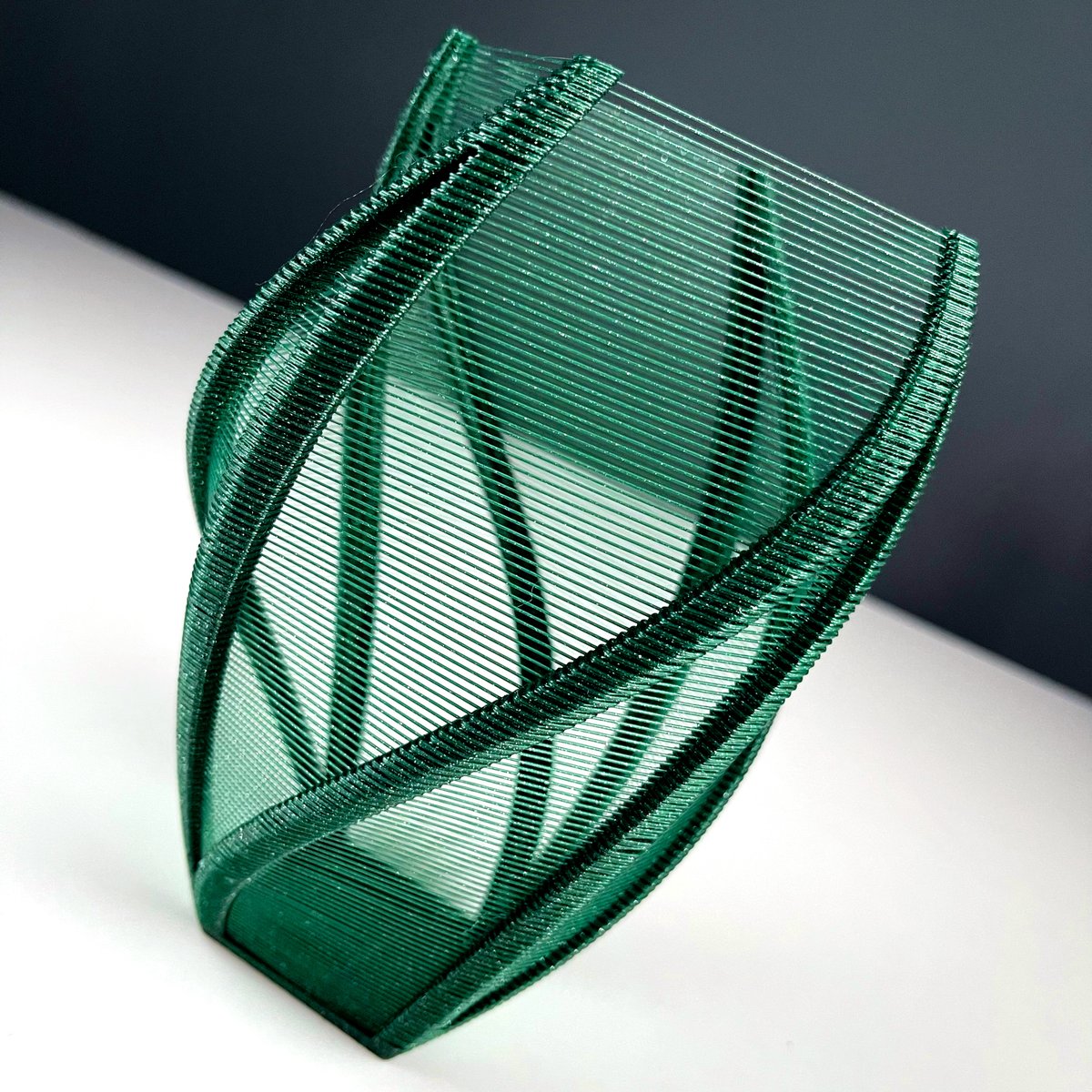 Bambu Lab on Twitter: "While bridging may be intimidating to some, @3DPrintBunny turned it into ...